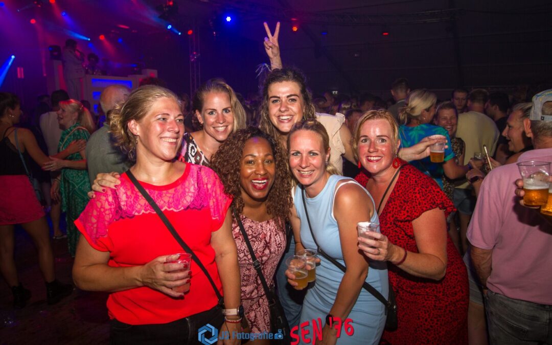 SEN2022 – Guilty Pleasure Disco Show – 053 | SEN '76 Zomerfeesten | 25 ...
