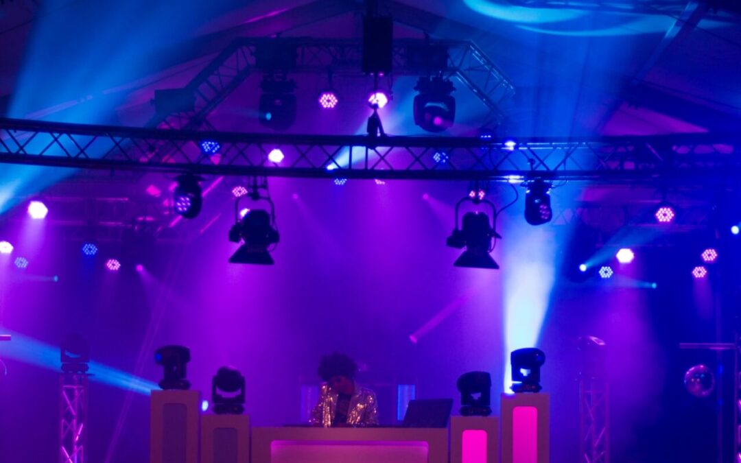 SEN2022 – Guilty Pleasure Disco Show – 110 | SEN '76 Zomerfeesten | 25 ...